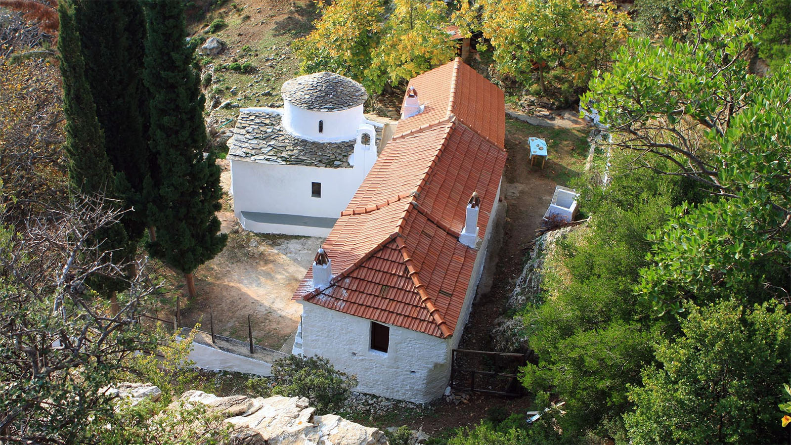 Monastery of the Archangels in Vatos | Δήμος Σκοπέλου